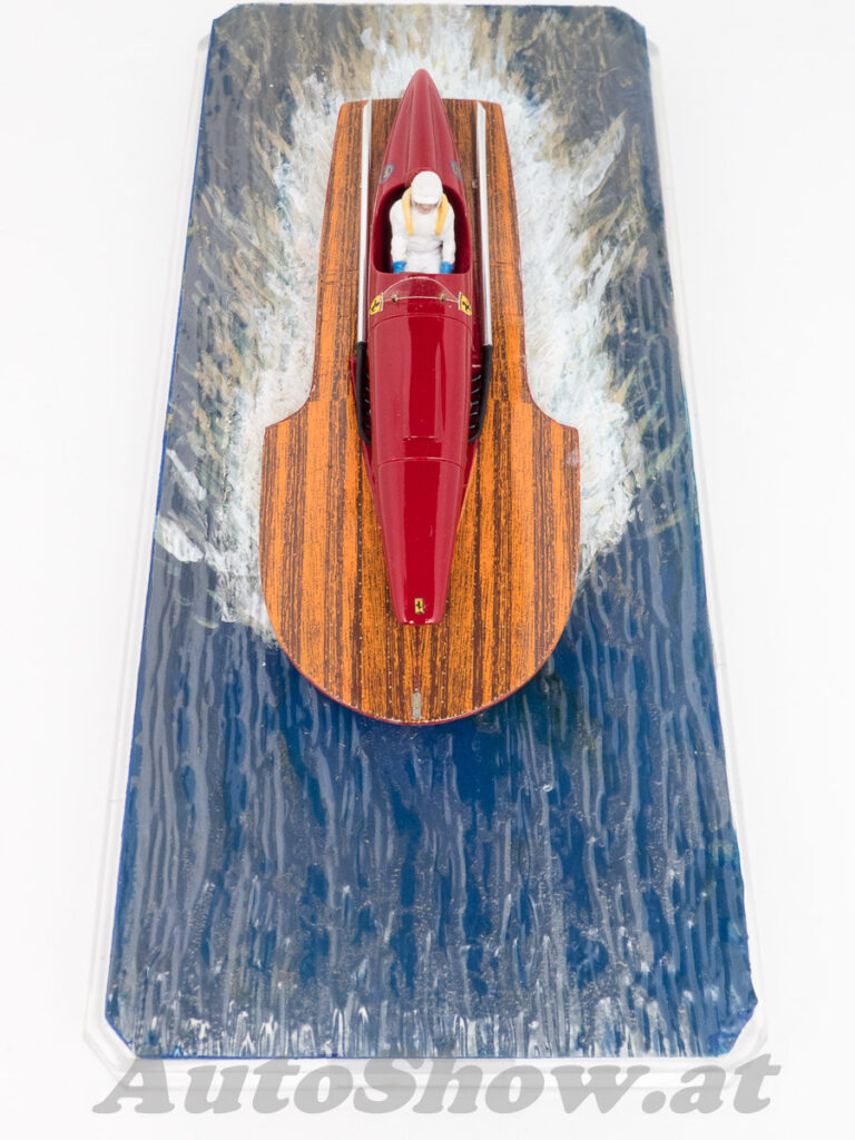 Ferrari 375 engine 4.5 litre V12 powered Race Boat, 1953, Diorama “full ...