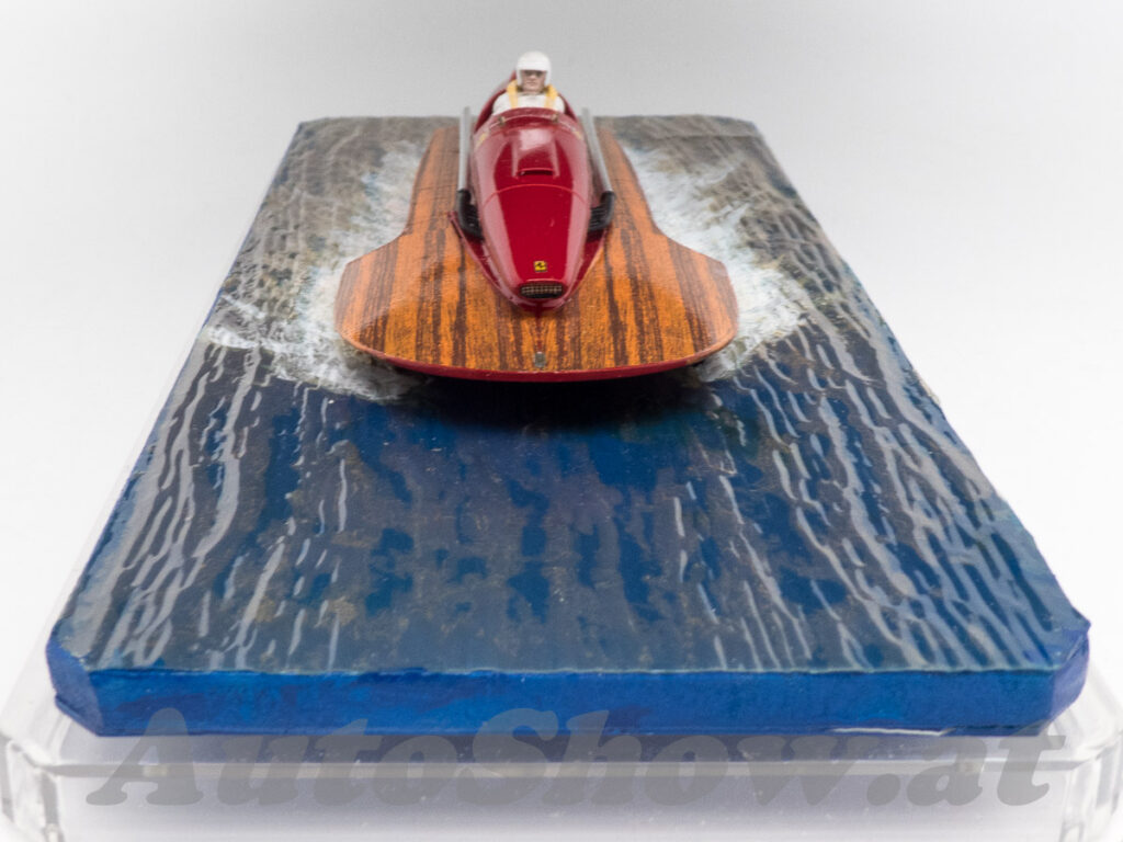 Ferrari 375 engine 4.5 litre V12 powered Race Boat, 1953, Diorama “full ...